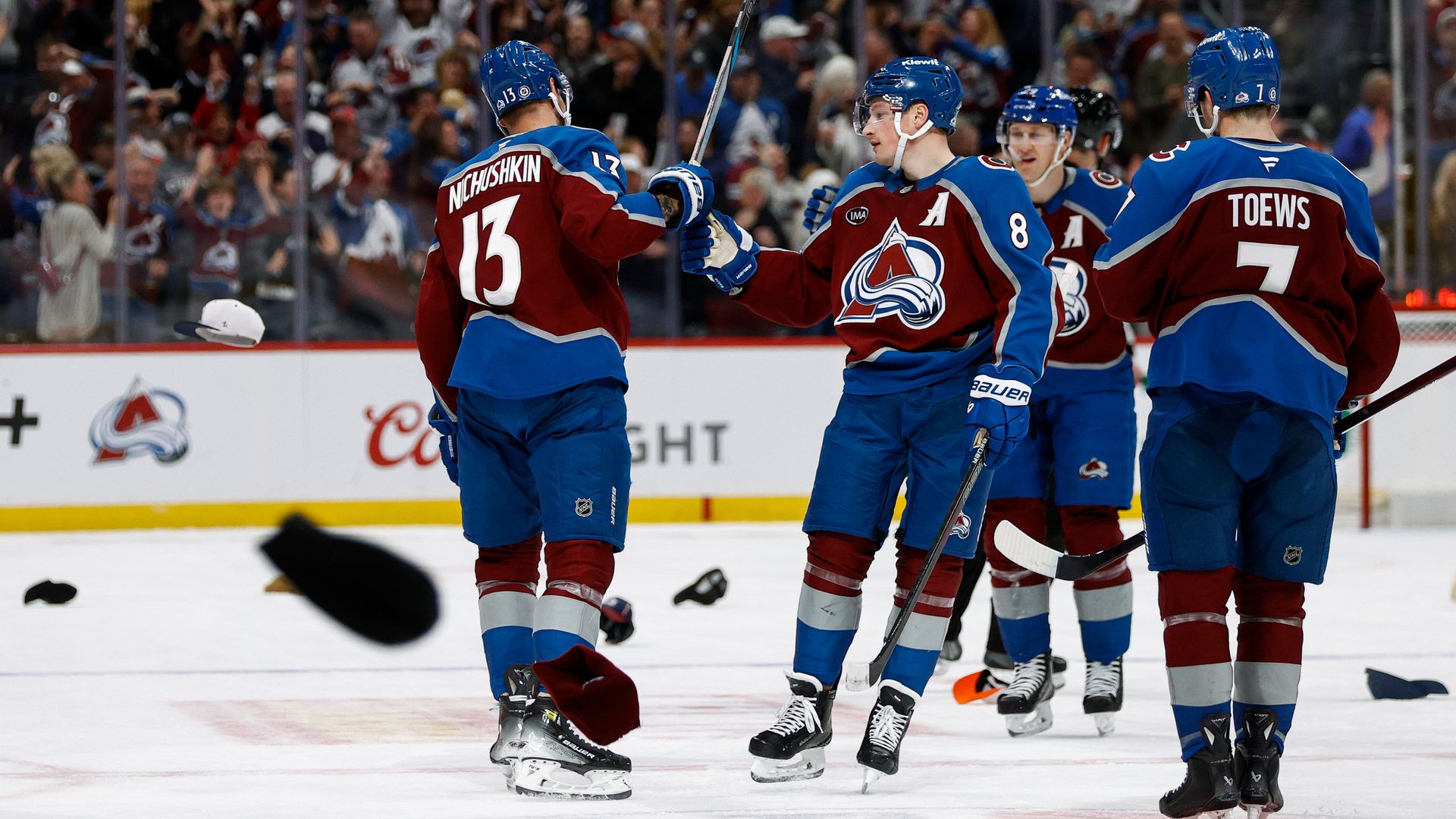 Nichushkin, MacKinnon lead Avalanche to come-from-behind win against Leafs