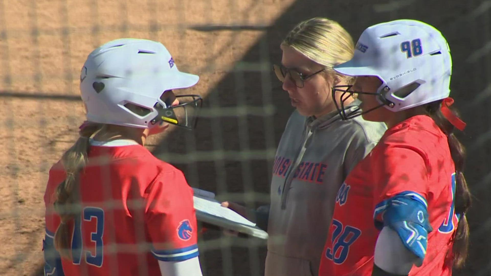 Highlights: Boise State softball outlasts Utah 10-7 for third straight win