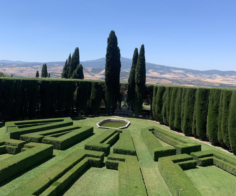 Is La Foce the greatest Italian garden? How this Tuscan estate became a ...