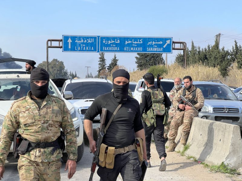 Siria nel caos, massacro di alawiti: giustiziati oltre 700 civili