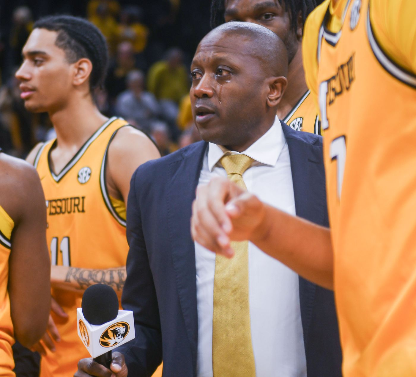 ‘Don’t give up on us’: Mizzou basketball’s solemn limp to the finish line