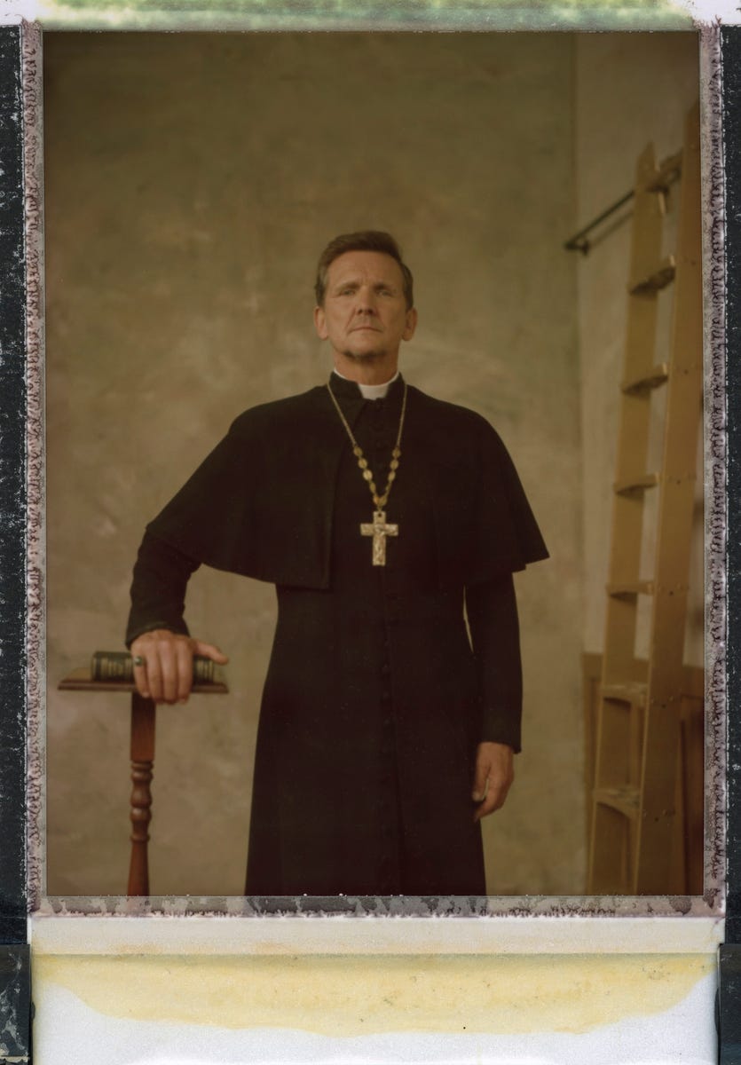 These Exclusive Cast Photos From '1923' Season 2 Are a Tribute to ...