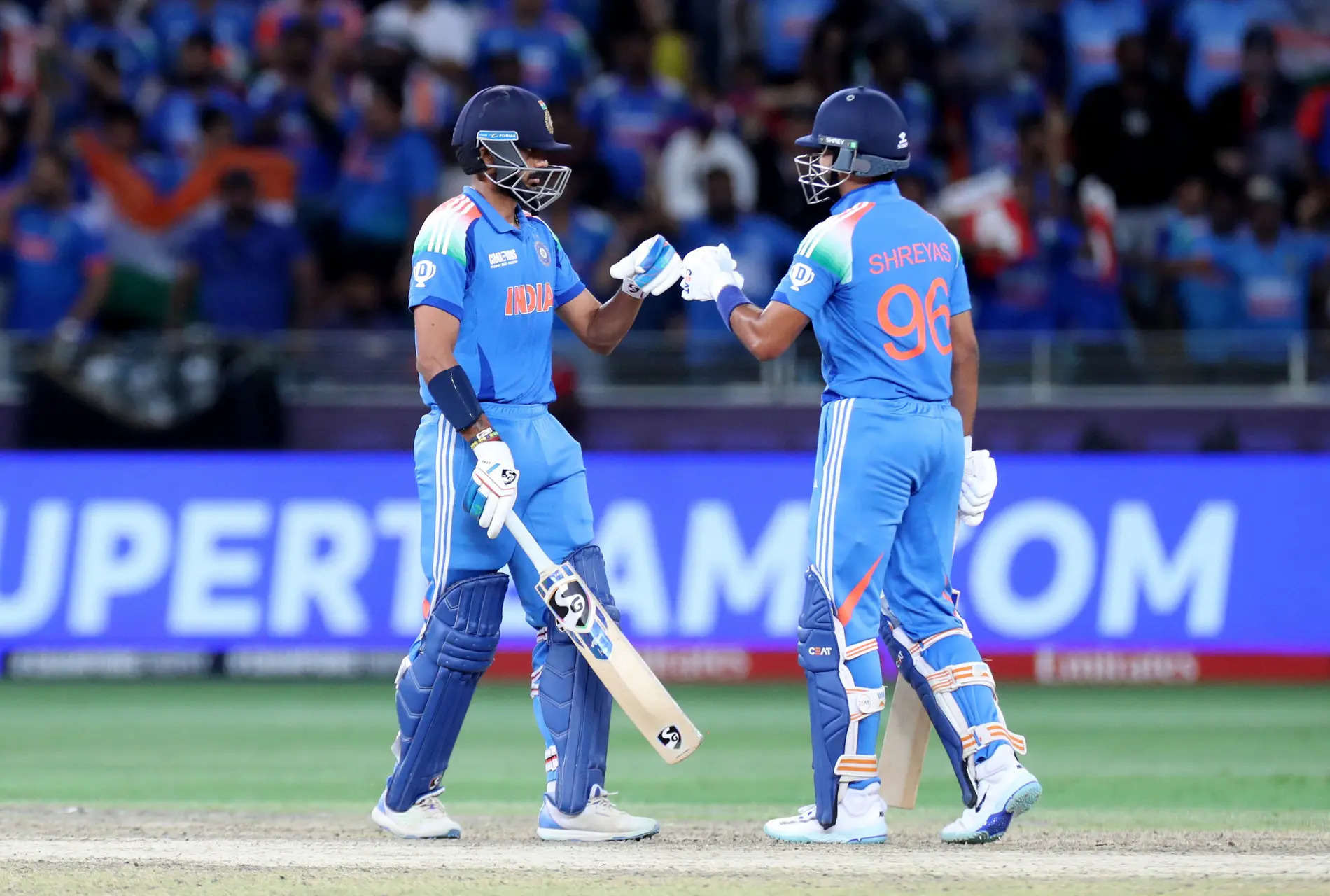 India vs New Zealand Highlights: India withstand tricky Kiwi challenge ...
