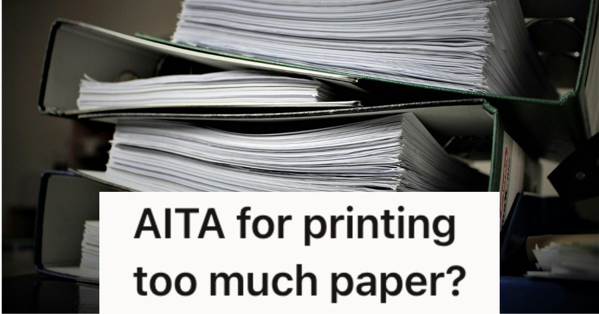 She Needed To Use The Printer While Her Boyfriend Wanted To Watch ...