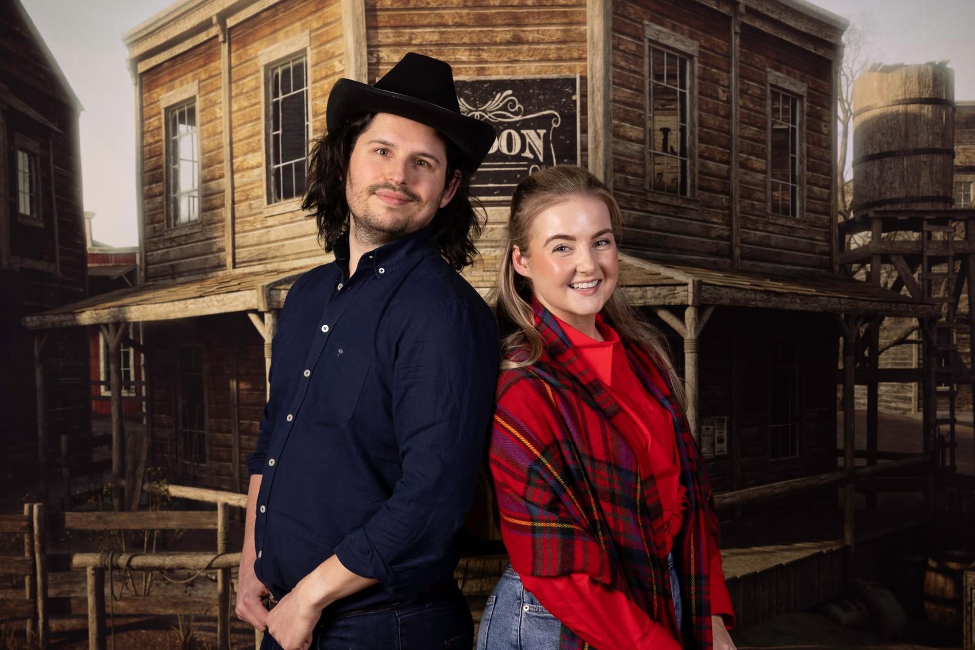 Oh what a beautiful musical - 23 photos of Oklahoma! as the cast ...