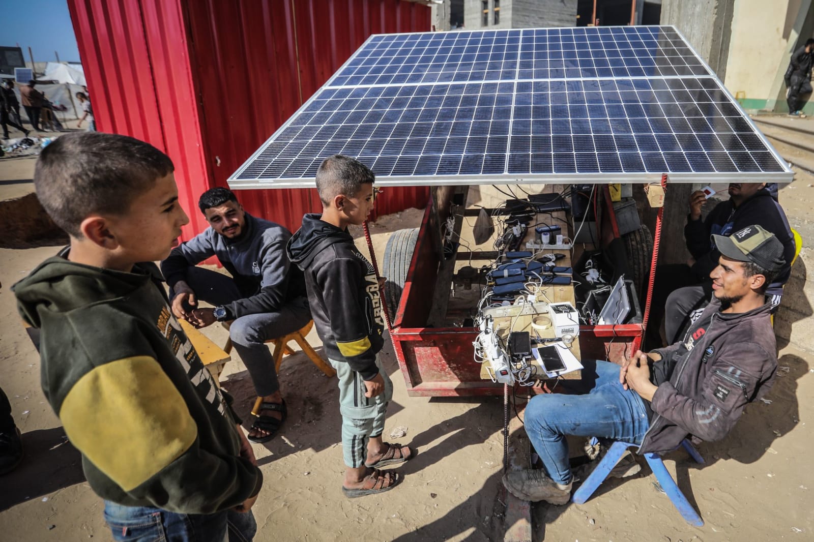 Israel halts electricity deliveries to Gaza