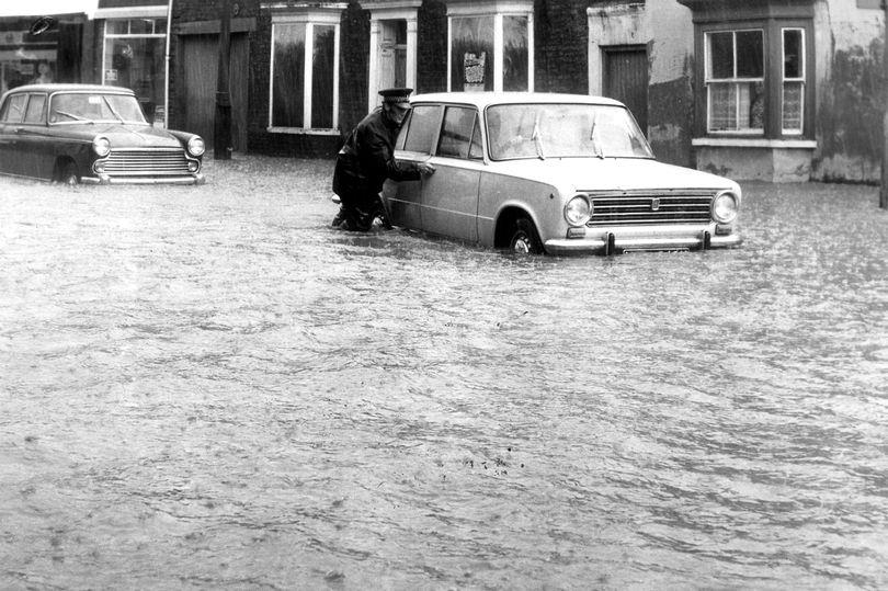 Scenes from Hull and East Yorkshire floods in the 1970s
