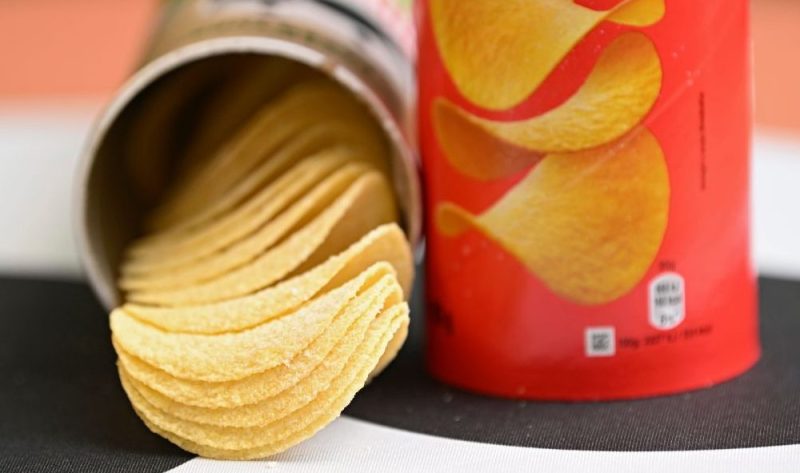 Florida woman attacked man with a Pringles can, deputies say