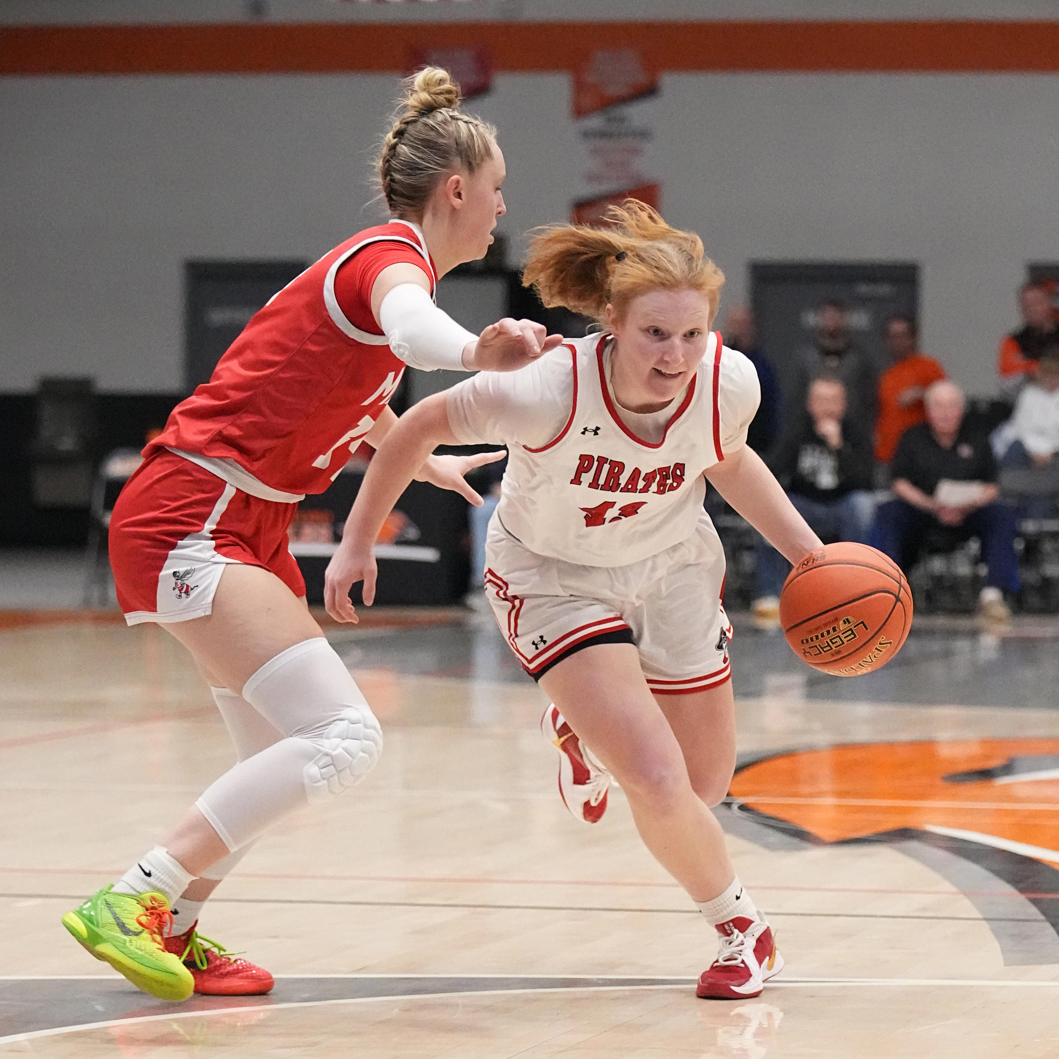 Pewaukee's Amy Terrian named 2025 Wisconsin Ms. Basketball award winner