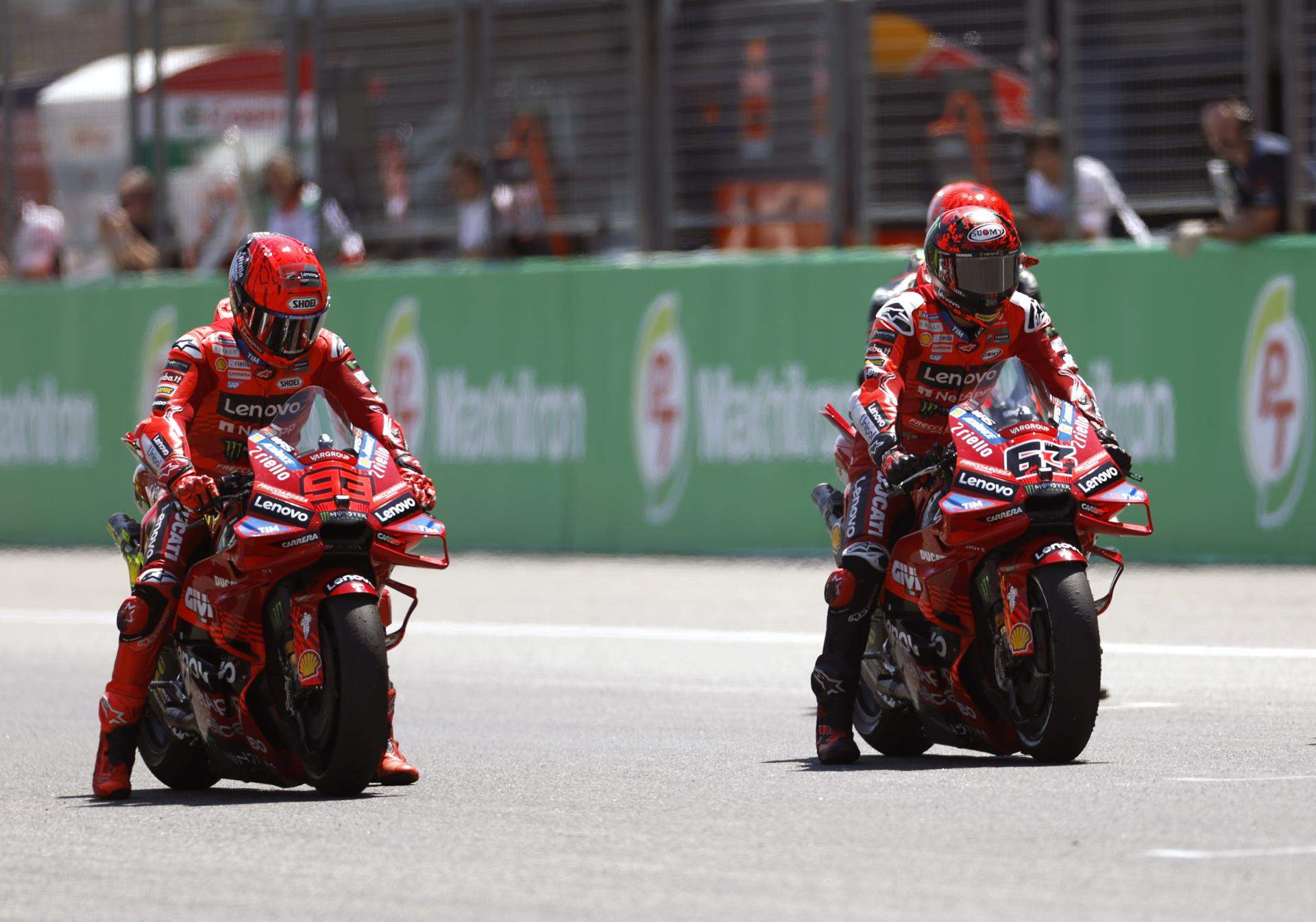 Valentino Rossi lleva dos meses ayudando a Pecco Bagnaia fuera de pista ...