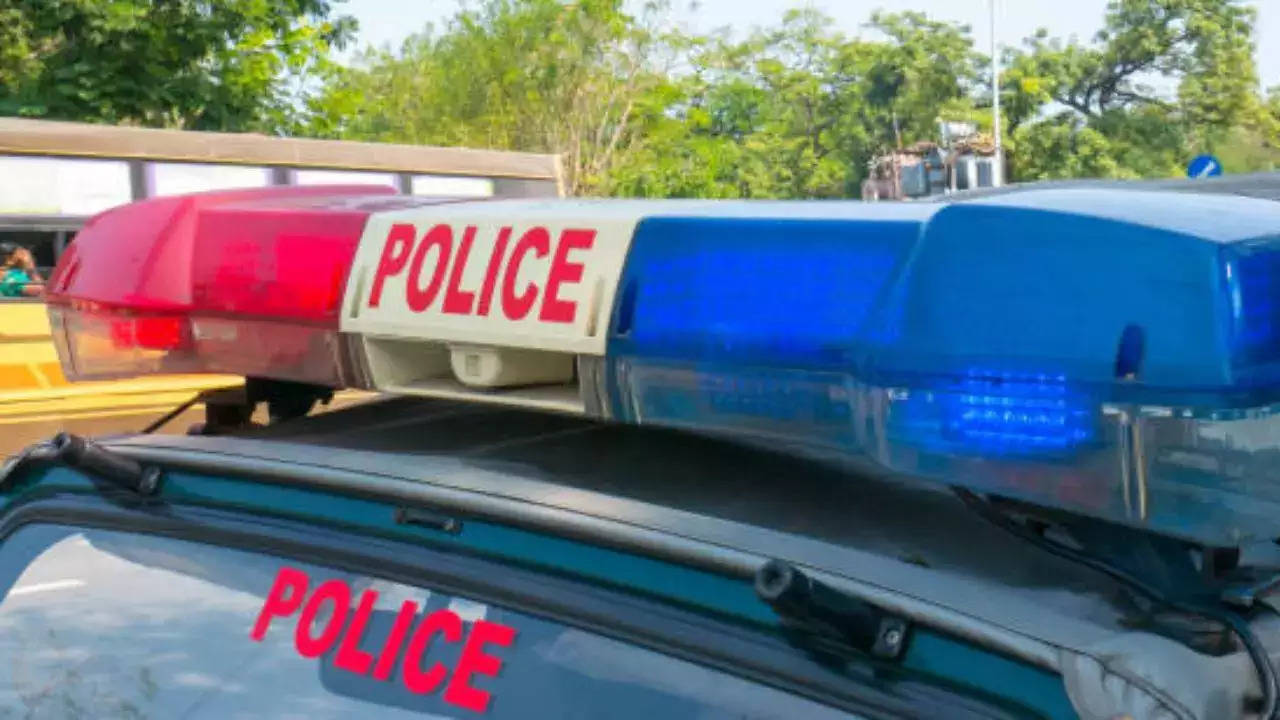 Now, Playing 'Cheap, Double-meaning' Bhojpuri Songs To Invite Police ...