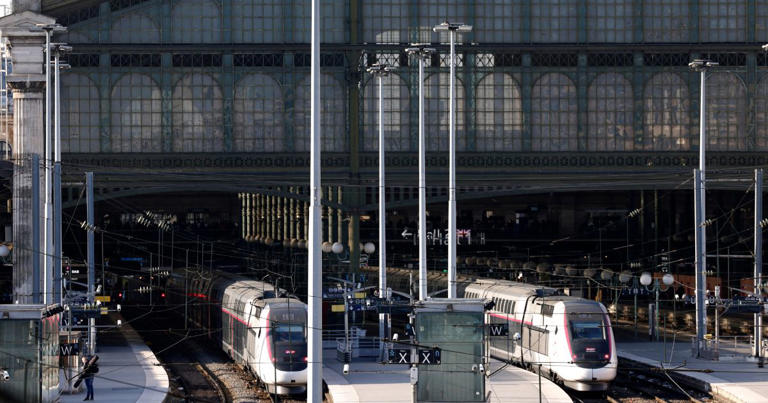 Paris Trains Stopped After Unexploded 1,000+ lbs. WWII Bomb Discovered
