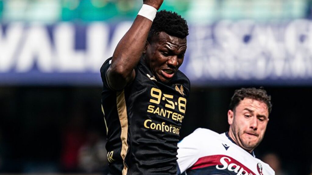 Daniel Mosquera firma su quinto gol con Hellas Verona en la Serie A