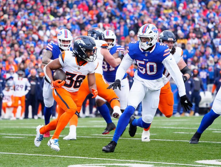 Georgia defensive end compared to $80M Buffalo Bills star