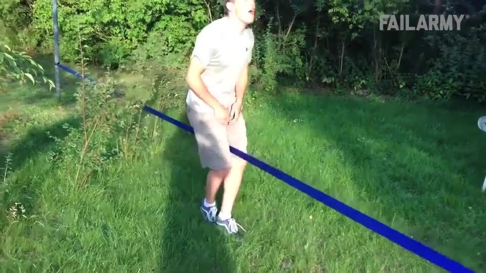 Bend Your Knees!: Fails of the Week