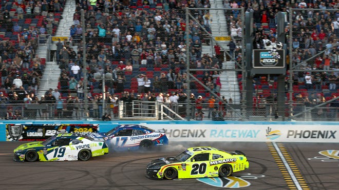 Ranking The 8 Worst NASCAR Crashes in Phoenix Raceway History