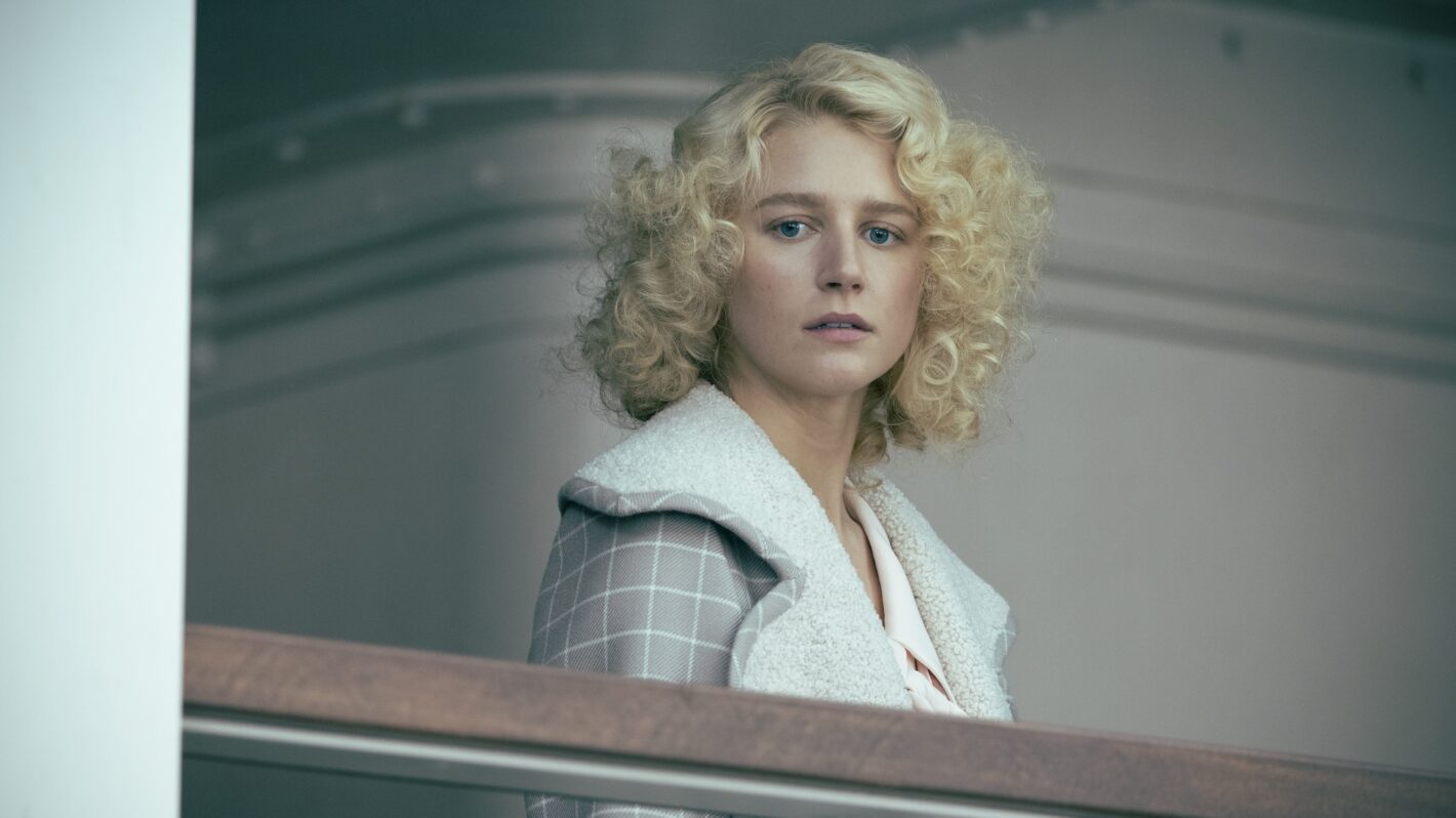 ‘1923’s Julia Schlaepfer Breaks Down Alex’s Harrowing Introduction to America