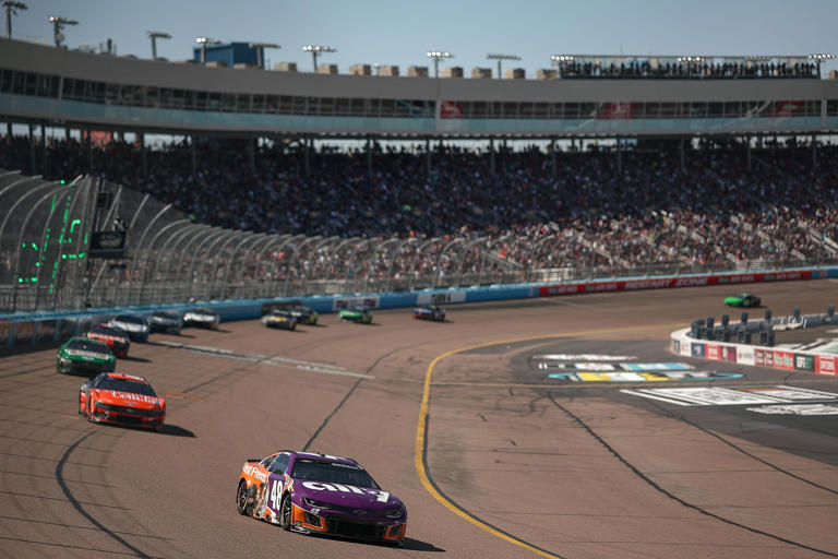 NASCAR Cup Series Championship race at Phoenix starting lineup, TV ...