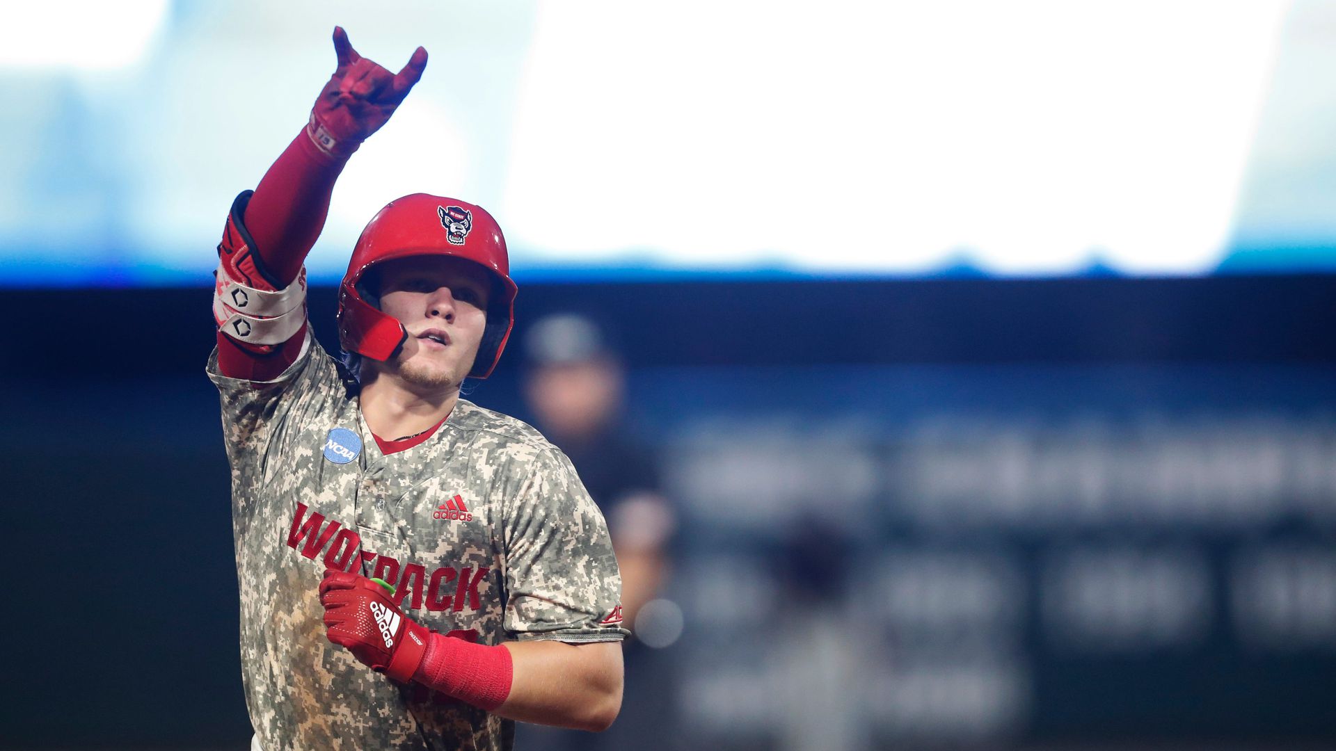 Wolfpack sweep Wright State, extend winning streak to 8