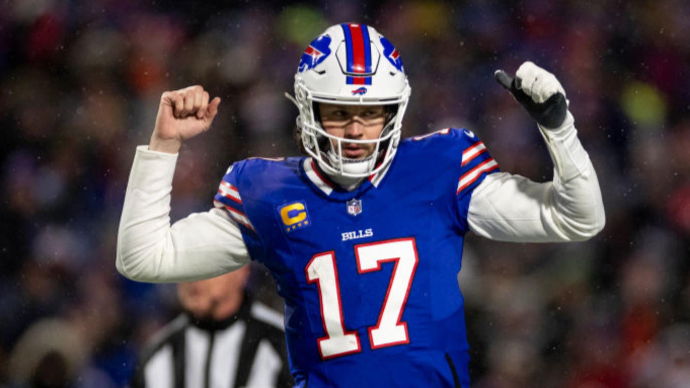 Bills' Josh Allen signs record-breaking contract that includes $250 ...