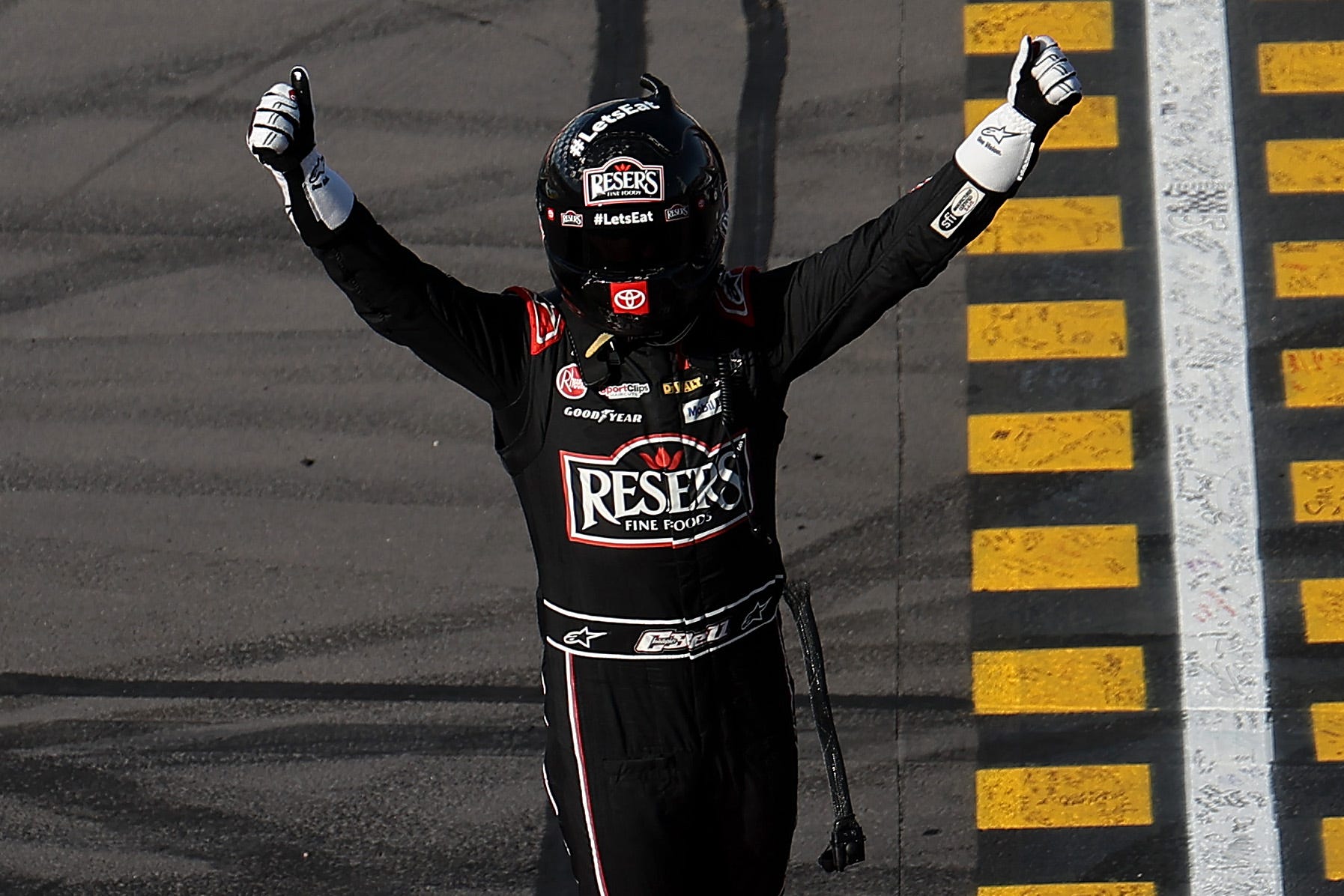 Christopher Bell wins third NASCAR race in a row, first since 2021 to ...