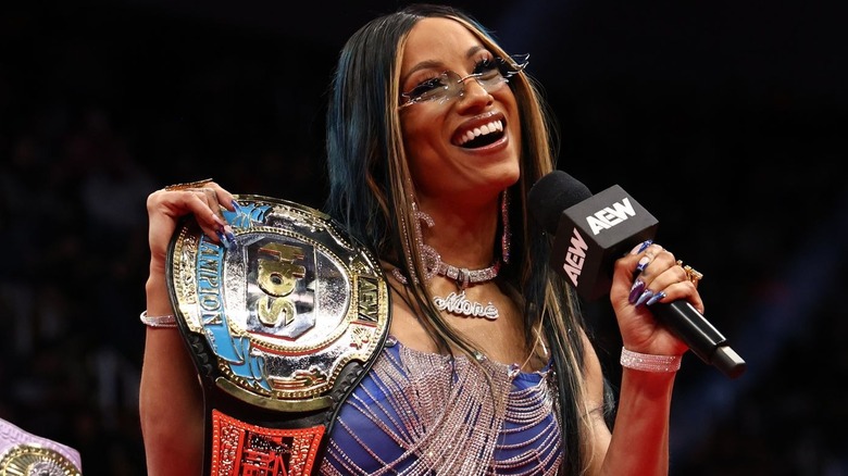 Mercedes Mone Taps Out Momo Watanabe, Retains AEW TBS Title At Revolution