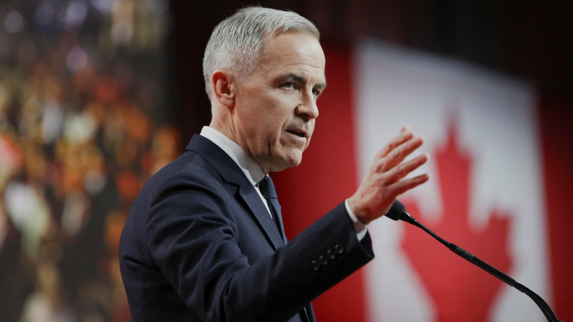 Trump Gets New Chief Opponent in Canada Standoff