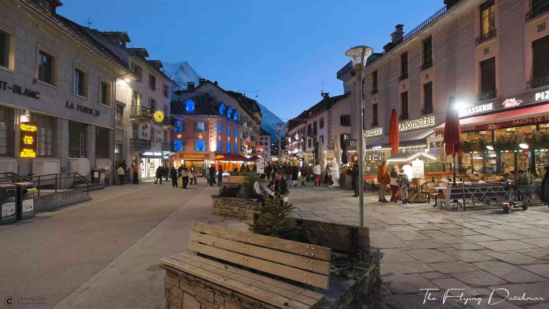 Magical Chamonix Mont Blanc Night Stroll – Cozy Streets & Breathtaking ...