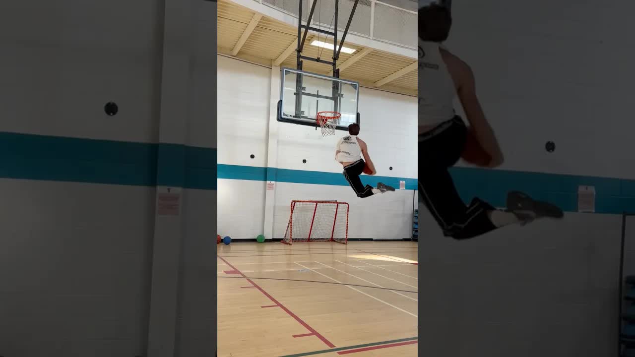 Amazing Basketball Dunks in Slow Motion