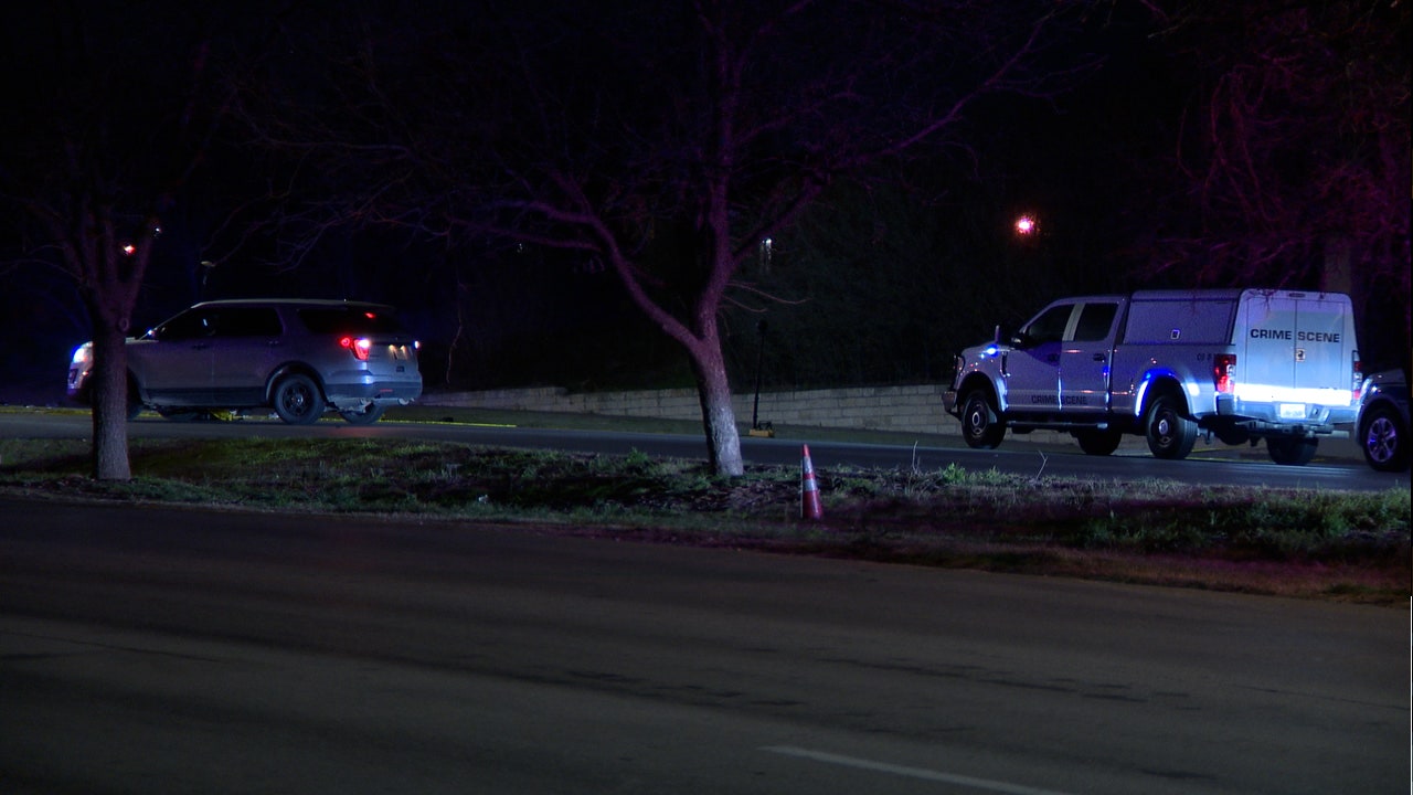 Austin crash: 1 dead, 6 injured in early morning collision