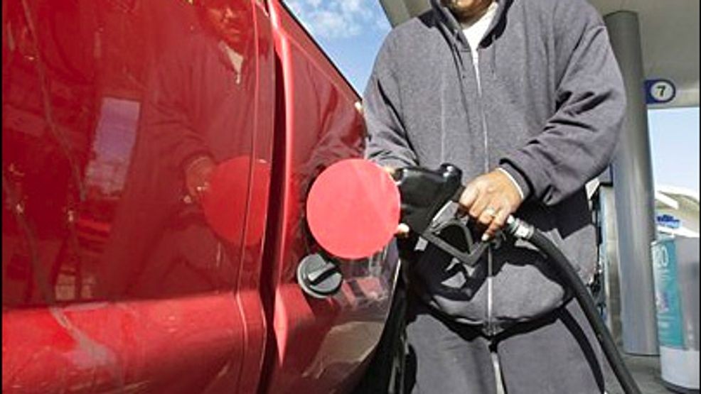 Nevada gas prices drop as national average sees slight decrease