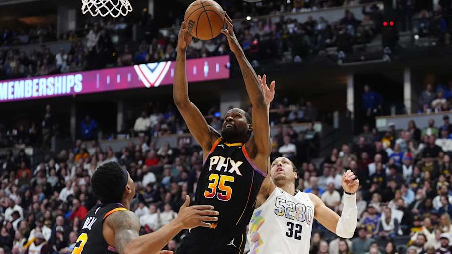 Suns Reveal Starting Lineup vs Mavericks