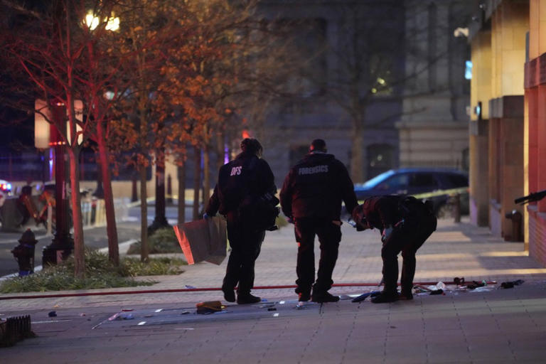 Gunman shot by Secret Service near White House identified as Indiana ...