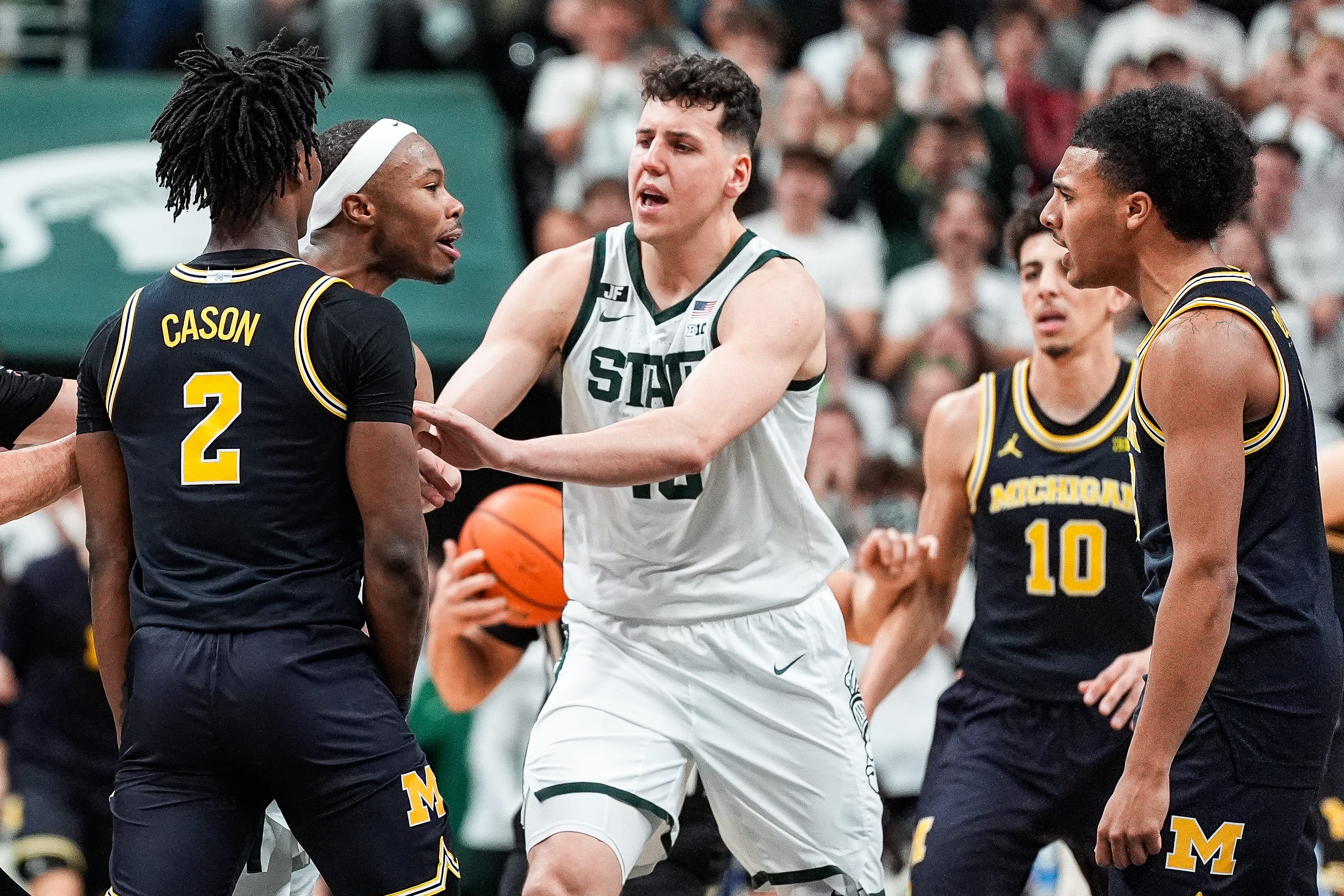 Michigan basketball coach Dusty May on skirmish: '(Next time) I'd say ...