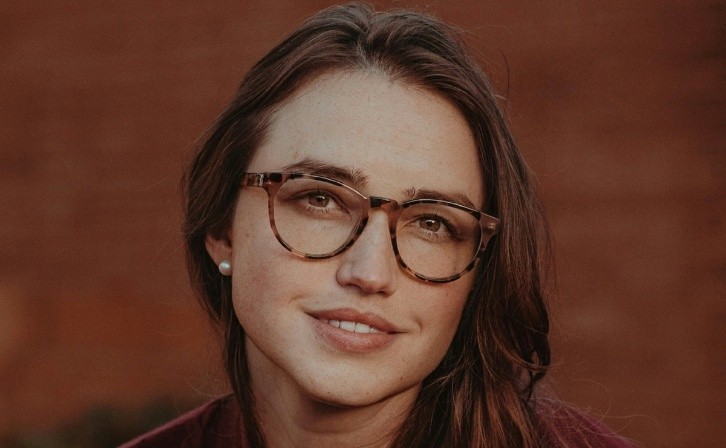 Cómo saber si le caes mal a una persona