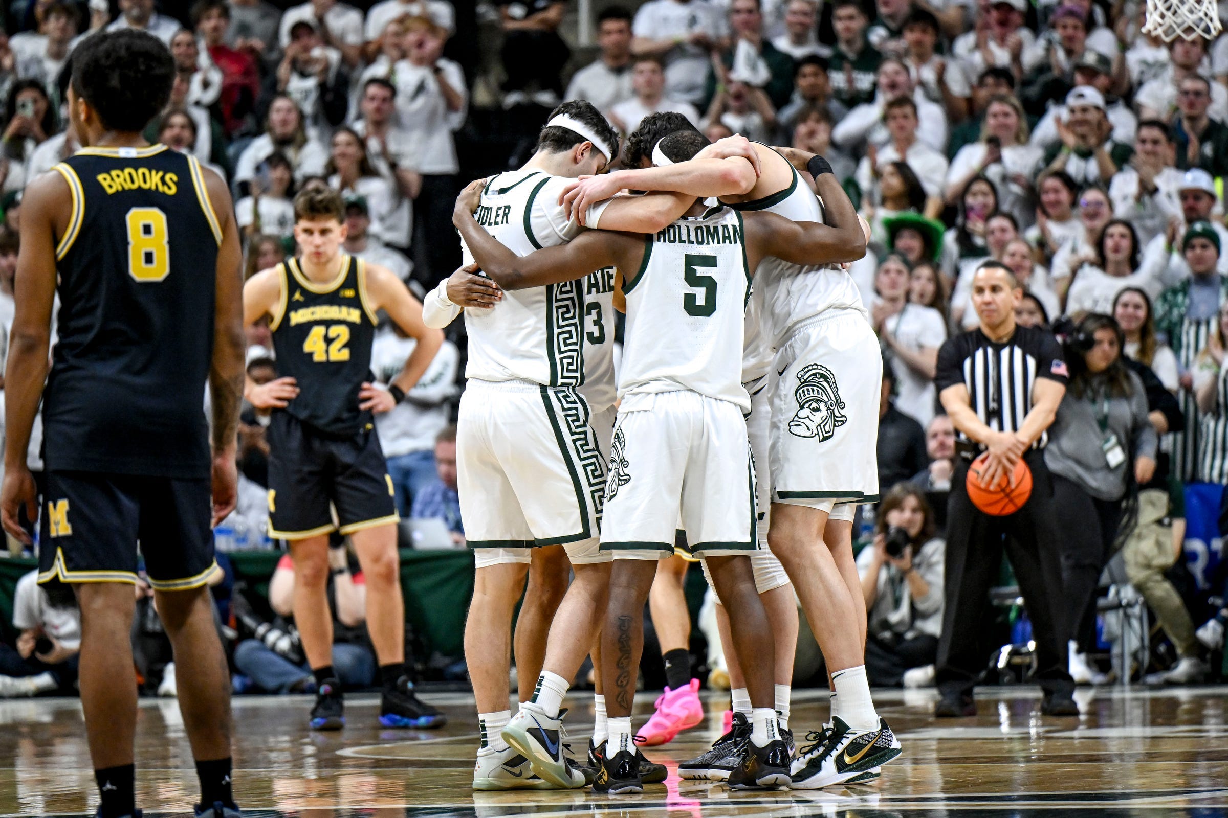 Spartans placed in tough region in ESPN's latest bracketology update