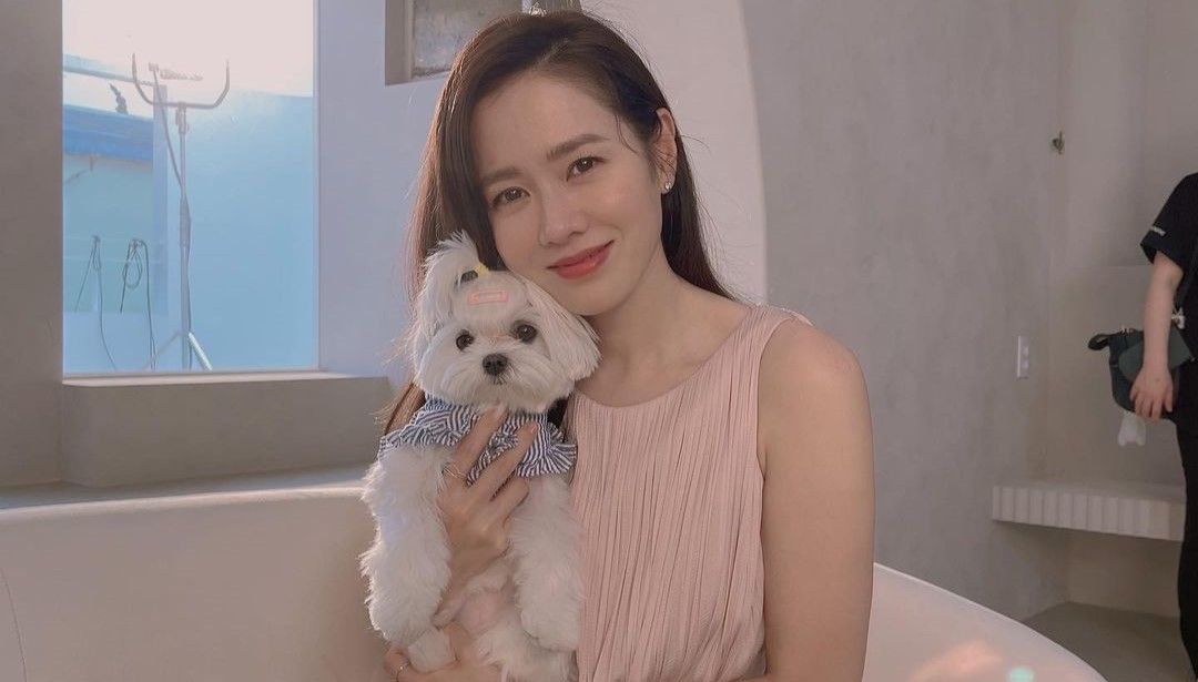 Gedung Mahal di Gangnam Milik Son Ye Jin Tak Kunjung Laku, Apa Sebabnya?