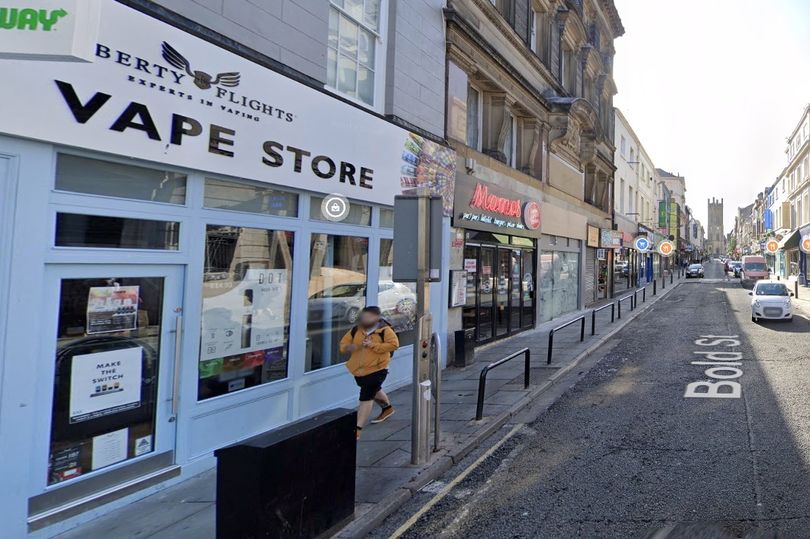 Google Street View photos transport you back in time to famous ...