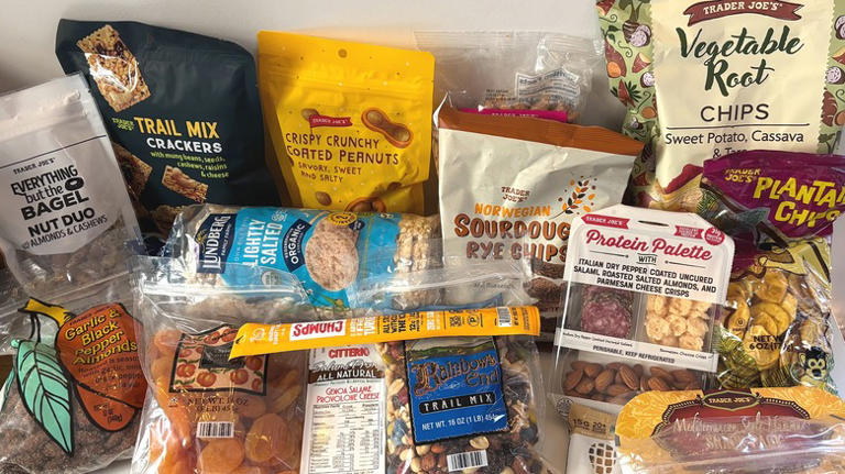 17 Best Cheap Healthy Snacks You Can Buy At Trader Joe's