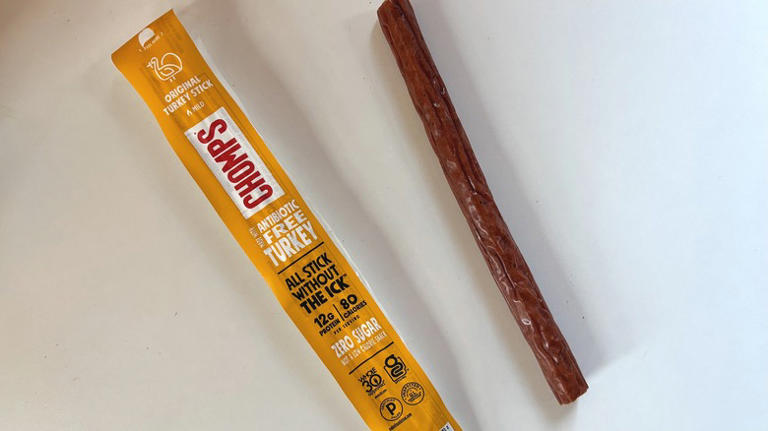 17 Best Cheap Healthy Snacks You Can Buy At Trader Joe's