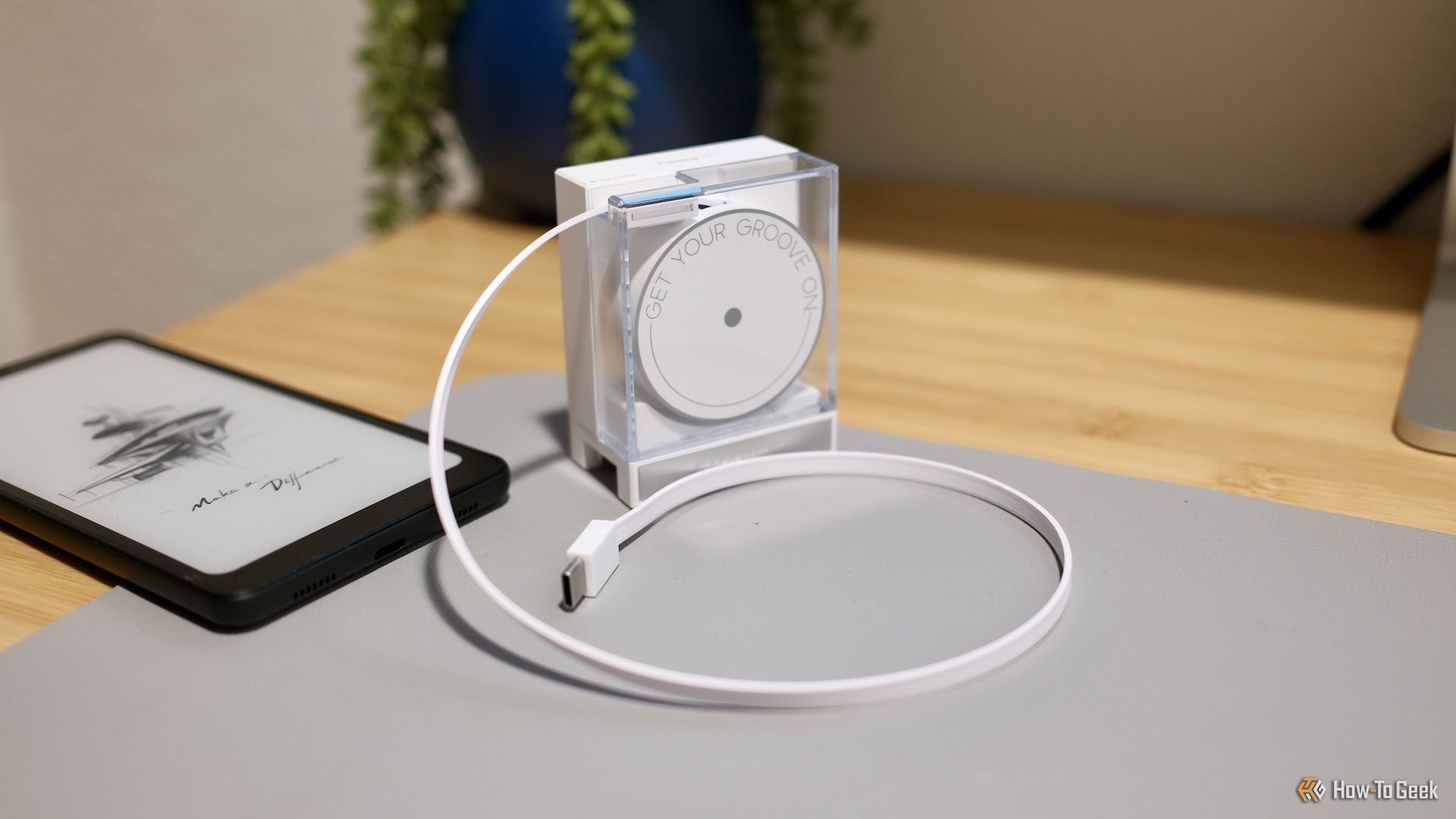 Sharge Retractable 65 Review: A Wall Charger and USB-C Cable Bundled ...