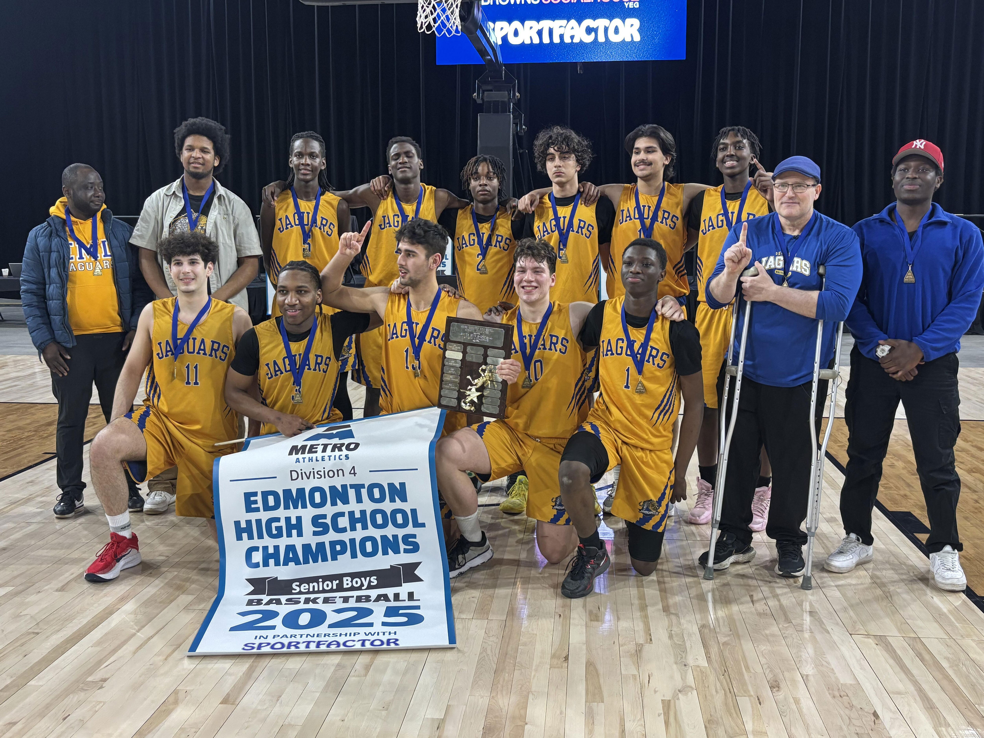 Basketball : l’équipe masculine de Maurice-Lavallée remporte son 1er ...