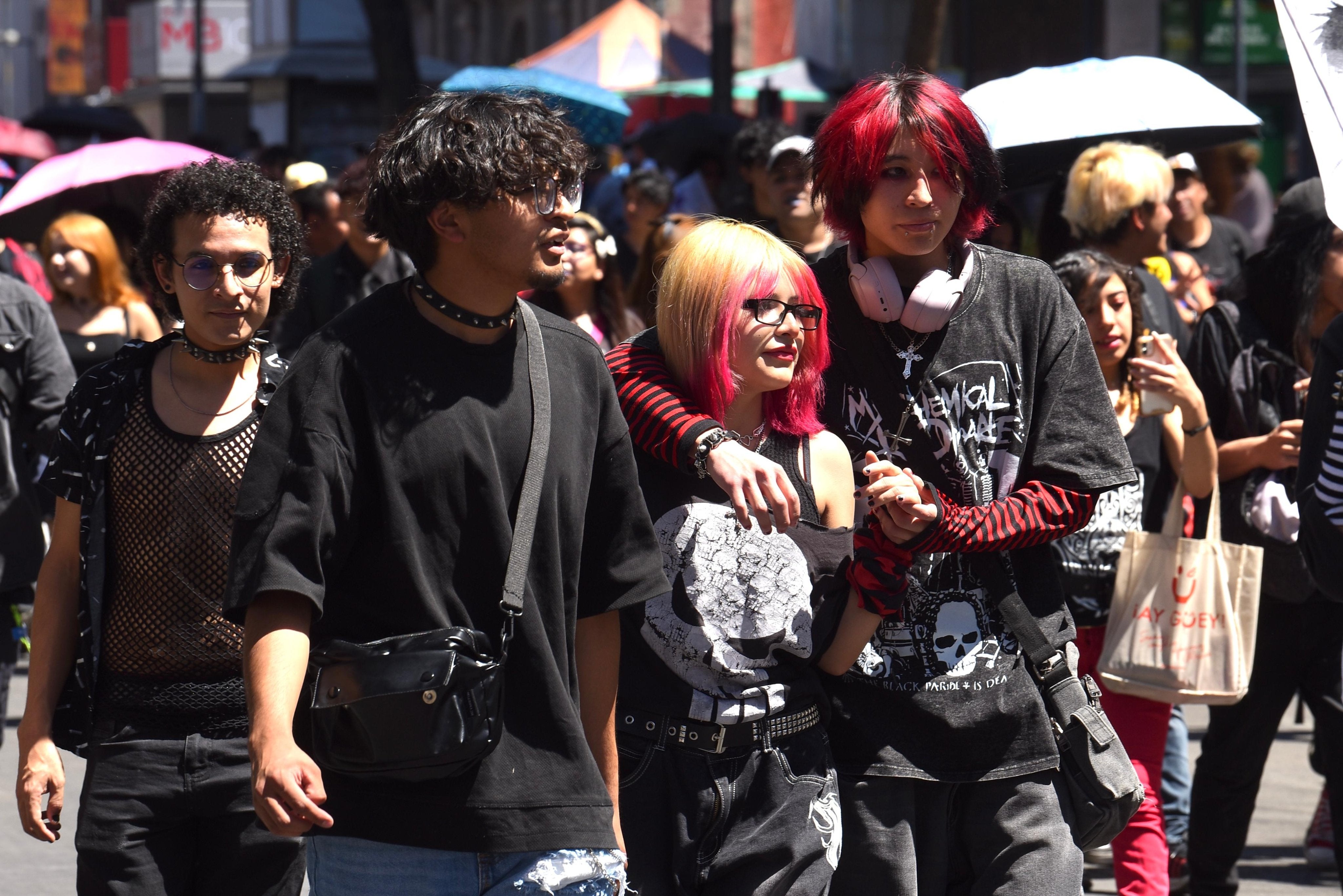 Así se vivió la Marcha Emo 2025 en la CDMX