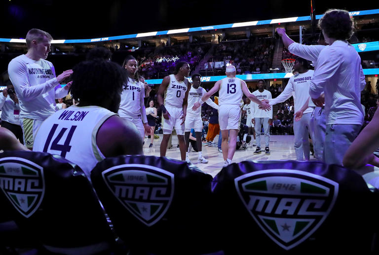 NCAA Tournament | Akron basketball crams for Arizona. What to know ...