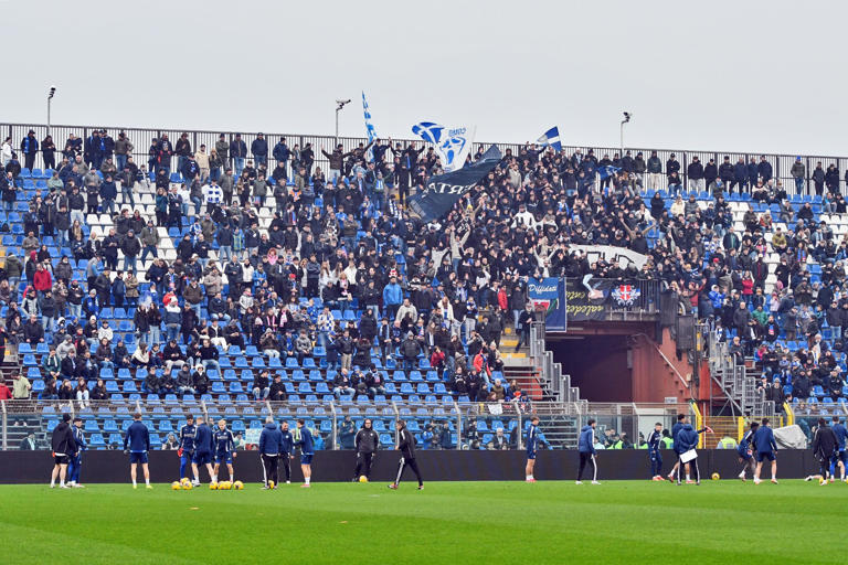 Un anonimo Kuhn. Ramon non punge. Paz, show senza gol