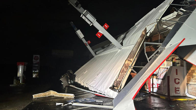 PHOTOS: Severe storm damage across metro Atlanta, North Georgia