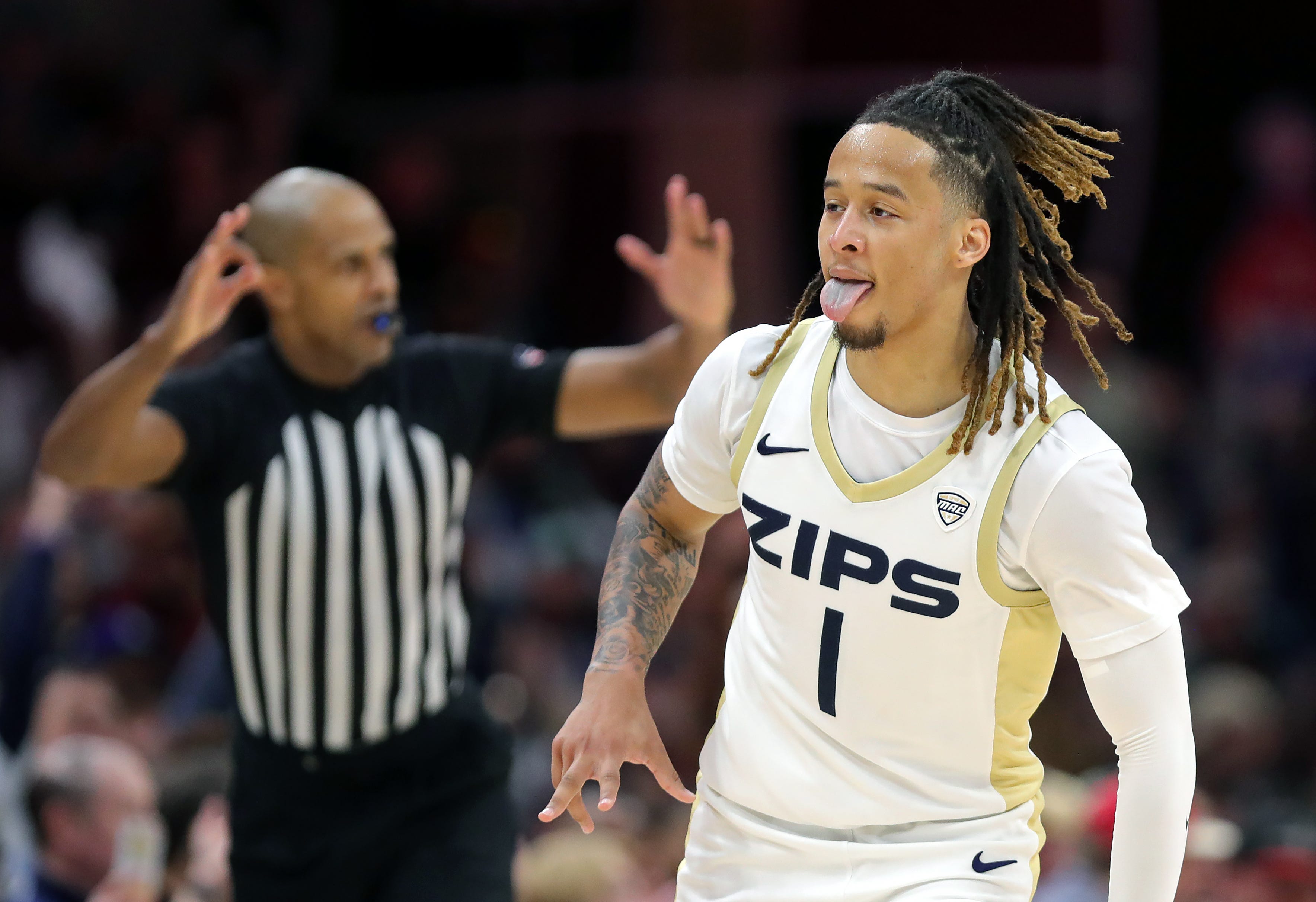 John Groce, Tavari Johnson win, rise up Akron men's basketball charts