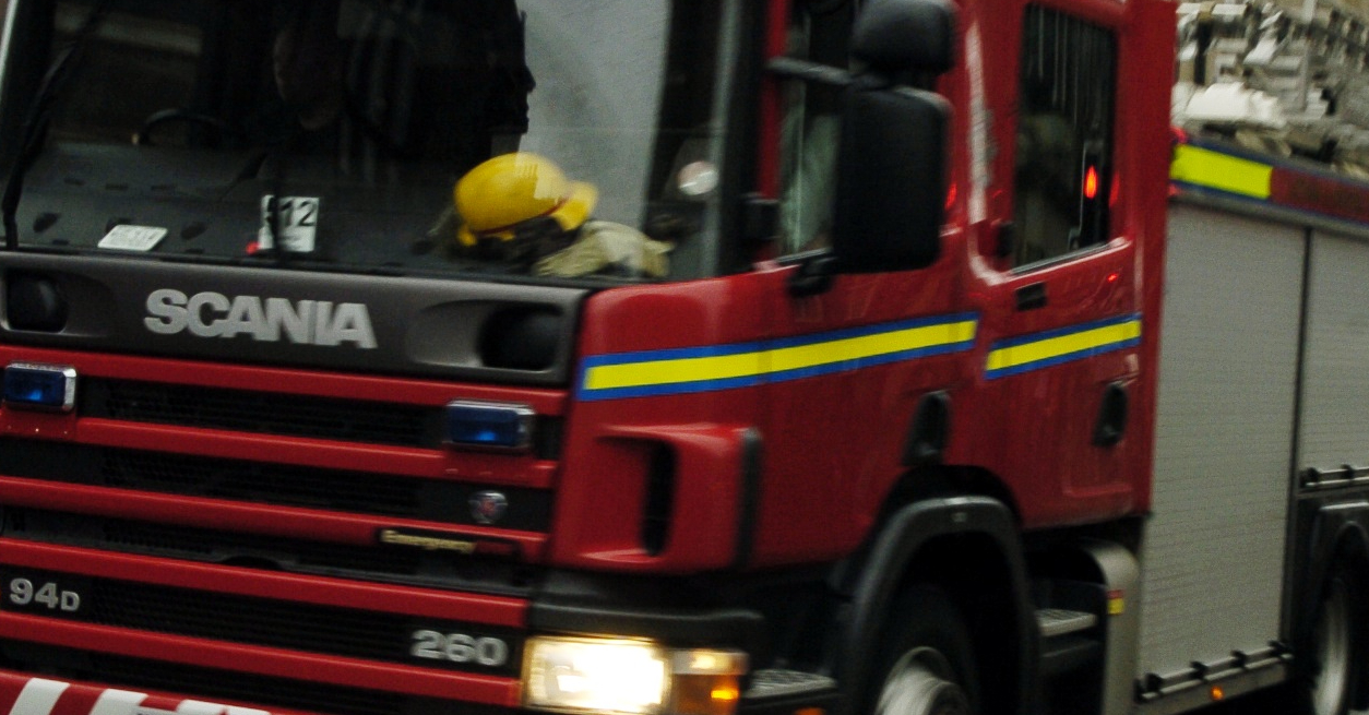 Edinburgh fire: Emergency services called to fire at commercial garage ...