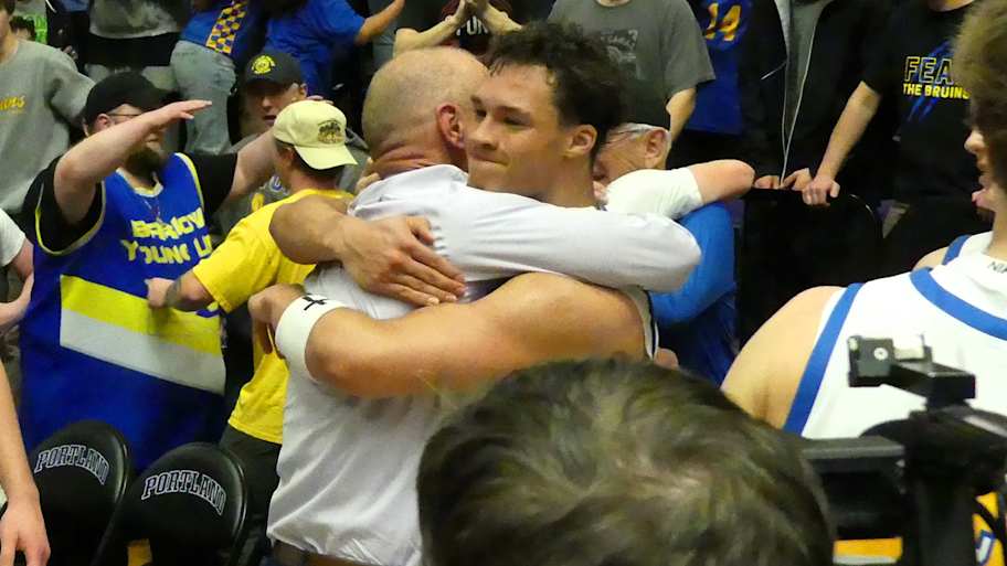 For you, Coach! Barlow delivers Oregon 6A boys basketball title in beloved coach Tom Johnson’s ...