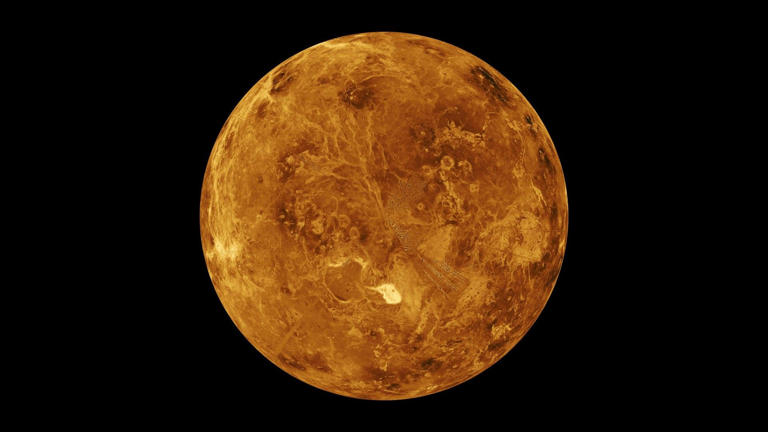 10 Hot Facts About Venus